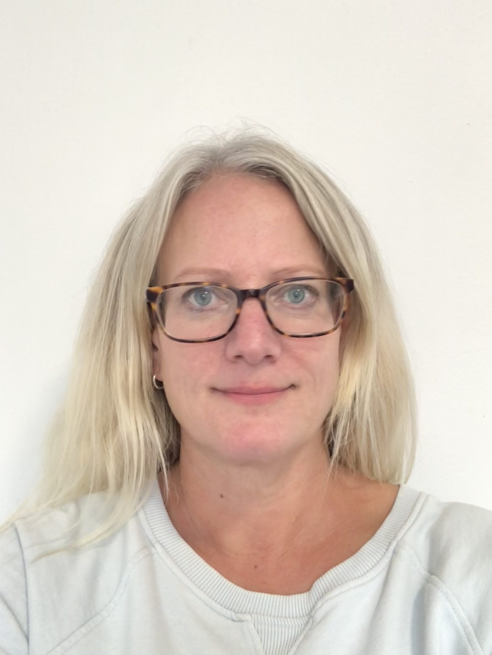 Claire Smailes - The Stable School